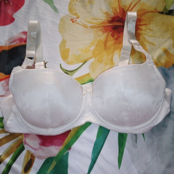 Intimates & Sleepwear | New Bra | Poshmark
